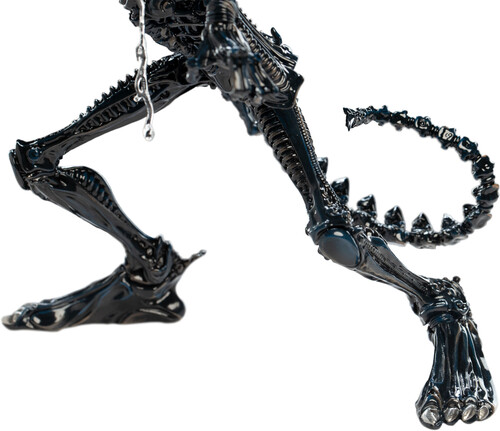 Buy WETA Workshop Mini Epics - Alien (1979) - Xenomorph at GameFly ...