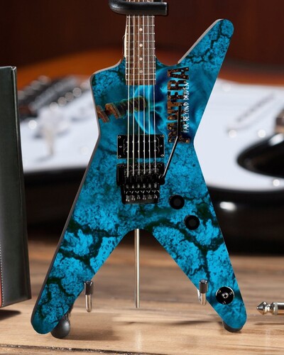 Buy Axe Heaven Dimebag Darrell Pantera Far Beyond Driven Dean Mini ...